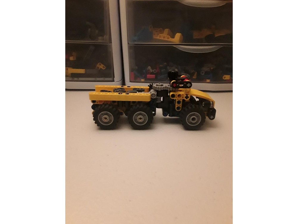 LEGO MOC Mini Articulated Hauler by A_Dilophosaurus | Rebrickable ...
