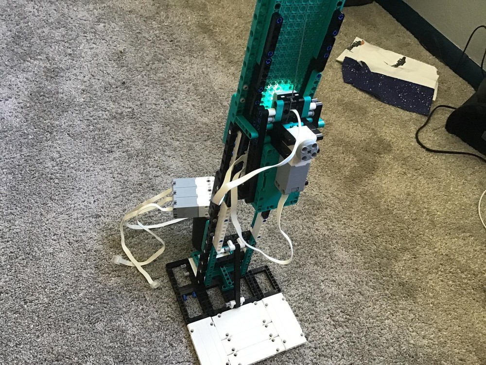 LEGO MOC Mountain climber by Worm65 | Rebrickable - Build with LEGO