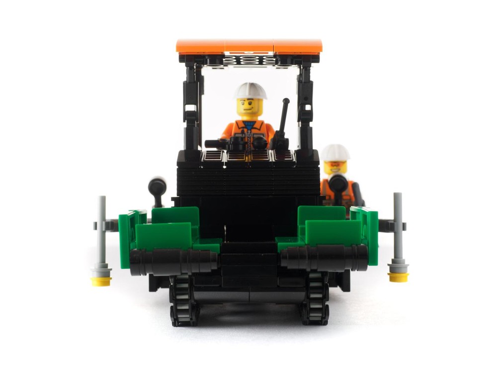LEGO MOC Asphalt Paver by EvertvW | Rebrickable - Build with LEGO