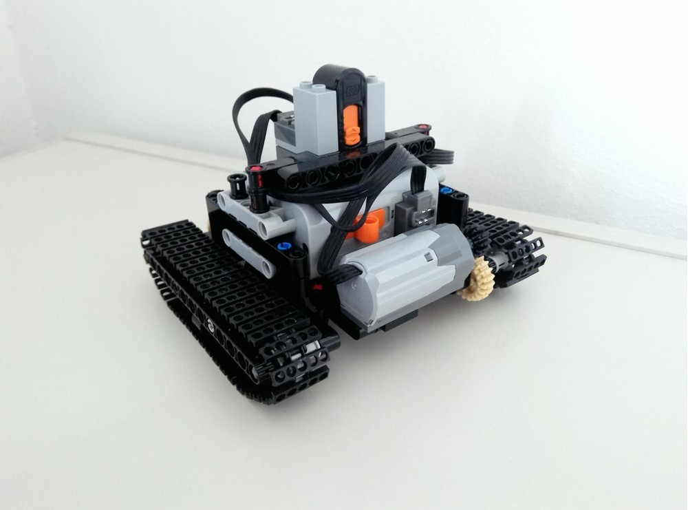 Lego Moc Tracked Vehicle Rc By Philtech Rebrickable Build With Lego
