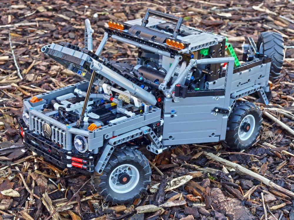 LEGO MOC Mercedes Benz G-Wagen (42129 B-Model) by grohl | Rebrickable ...
