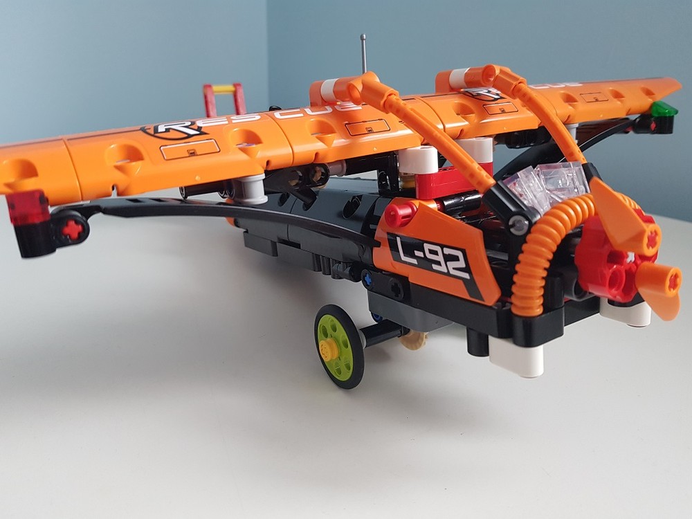 LEGO MOC 42120 alt L92 Plane by przemoe | Rebrickable - Build with LEGO
