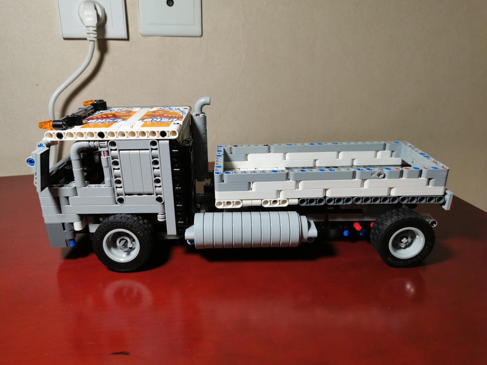 LEGO MOC Container Handler and Truck by legoRookie2021 | Rebrickable ...