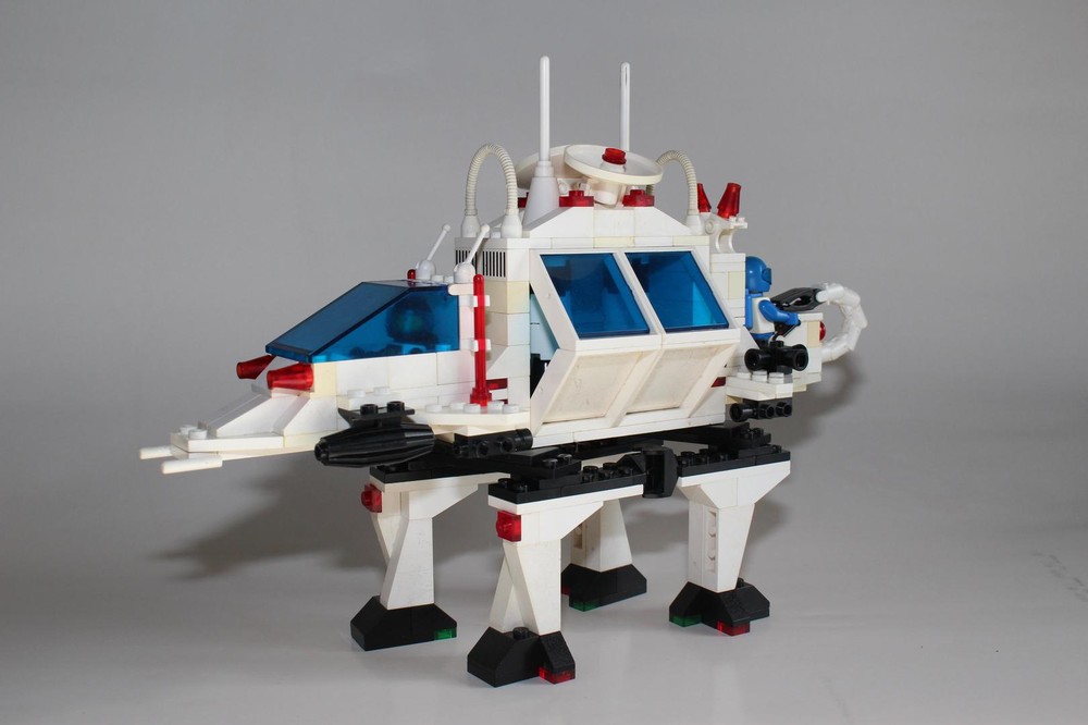 LEGO MOC-9276 Alien Moon Stalker (Futuron Style) by divinglog ...
