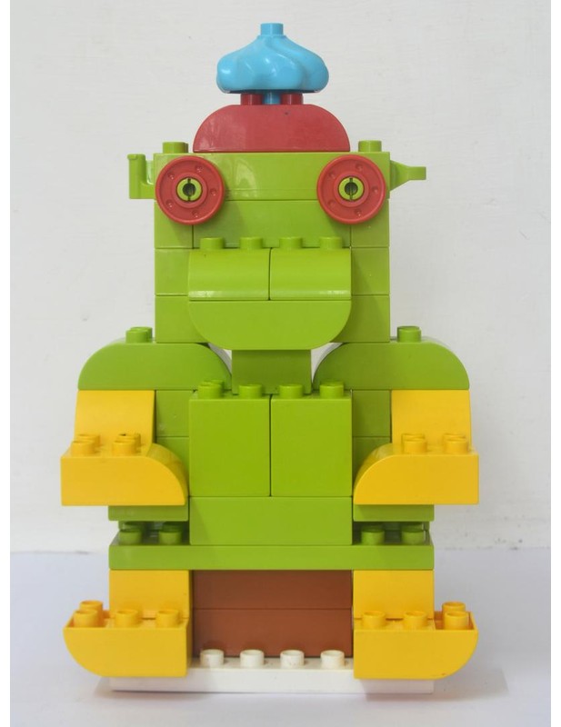 LEGO MOC Monkey by Dr. Vishnu Manohar | Rebrickable - Build with LEGO