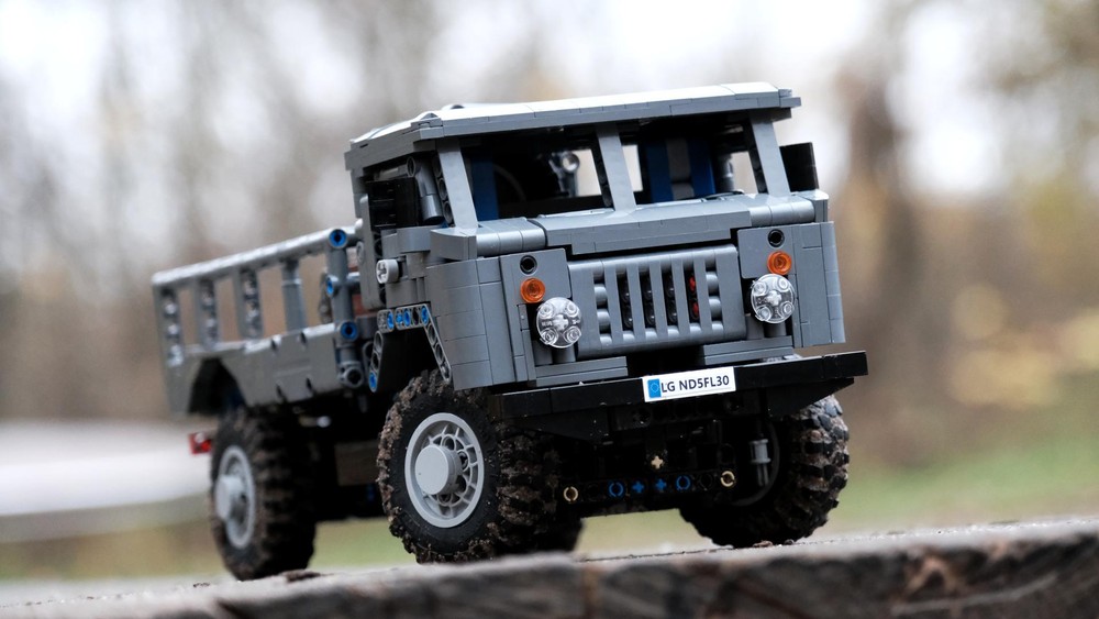 LEGO MOC GAZ-66 by legendsofleo | Rebrickable - Build with LEGO