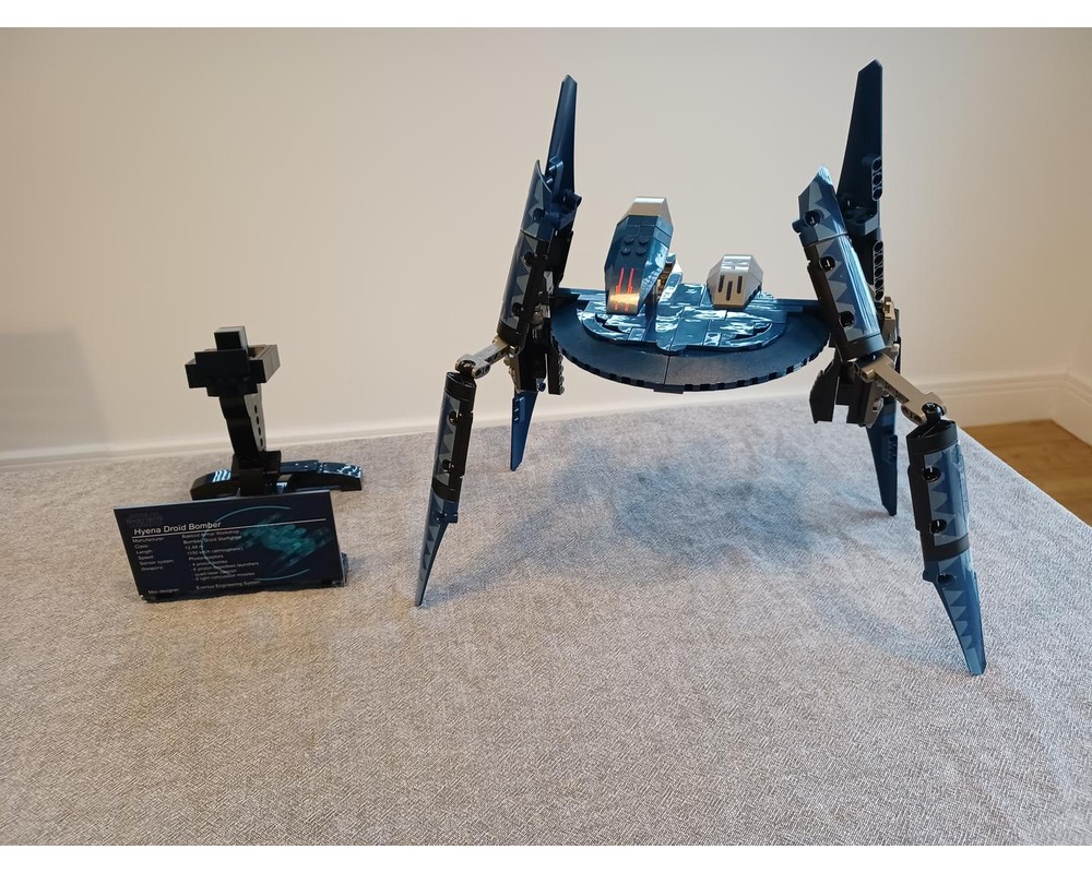 LEGO MOC Hyena Droid Bomber by Eventus_Engineering_System | Rebrickable ...