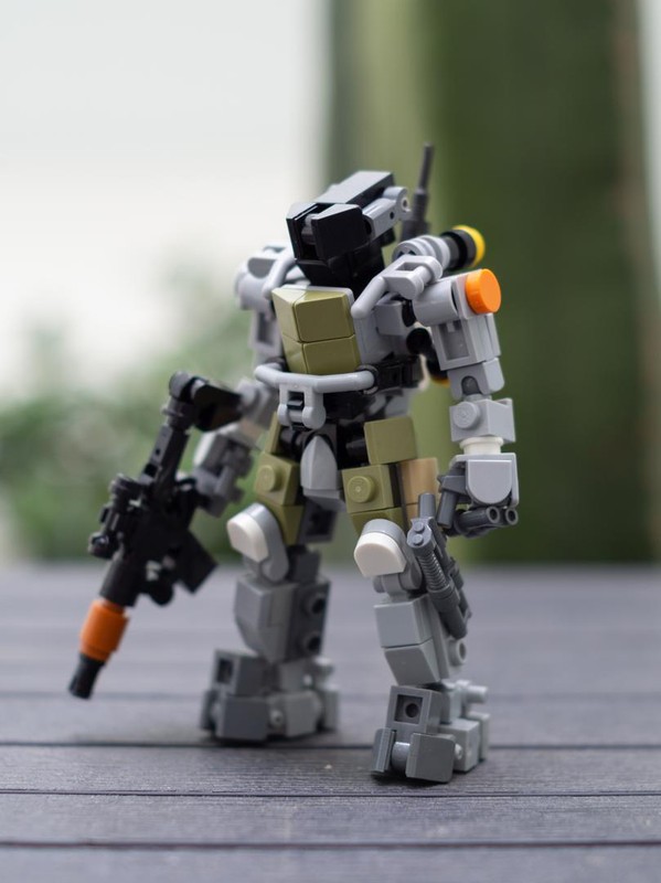 Lego Moc Rapid Response Suit By Pyrefyre Rebrickable Build With Lego