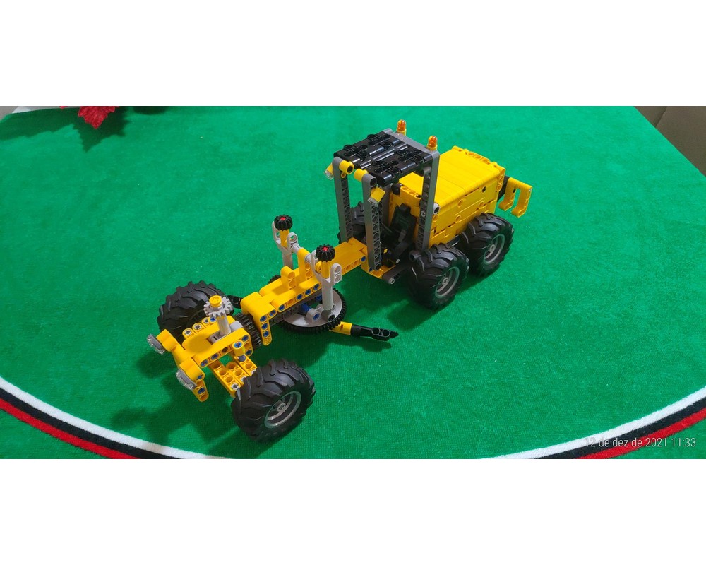 LEGO MOC Road Grader (Patrola) by ElyAnderson | Rebrickable - Build ...