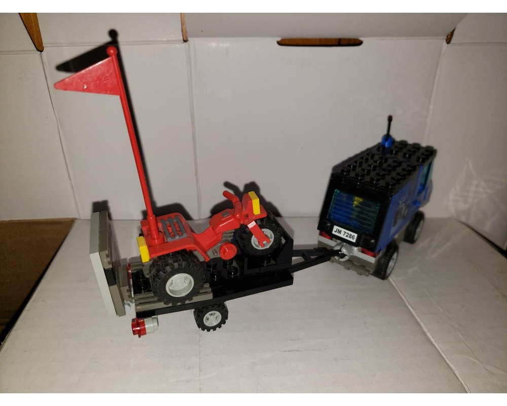 LEGO MOC 6426 Van Improved by Rocket Racer318 | Rebrickable - Build ...