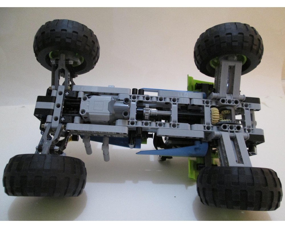 LEGO MOC 42037 RC by BrickMan7 | Rebrickable - Build with LEGO