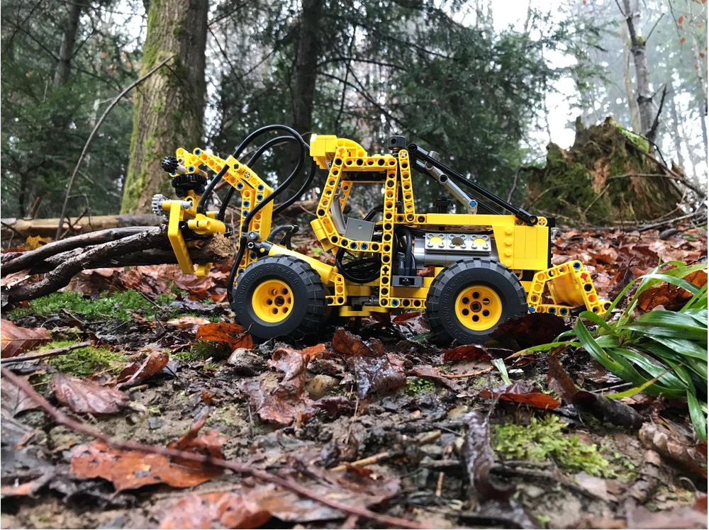 LEGO MOC John Deere 548G Pneumatic Log Skidder by Mani91 | Rebrickable ...