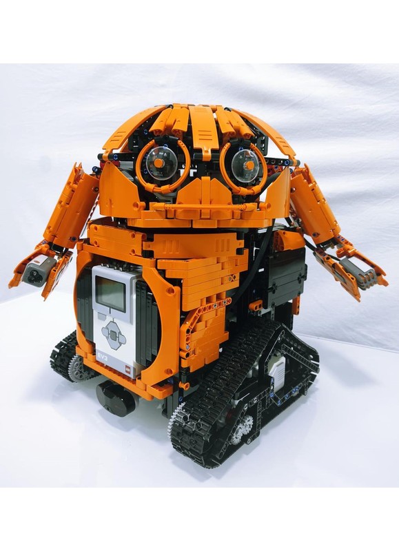 LEGO MOC Bobby by fmr92 | Rebrickable - Build with LEGO