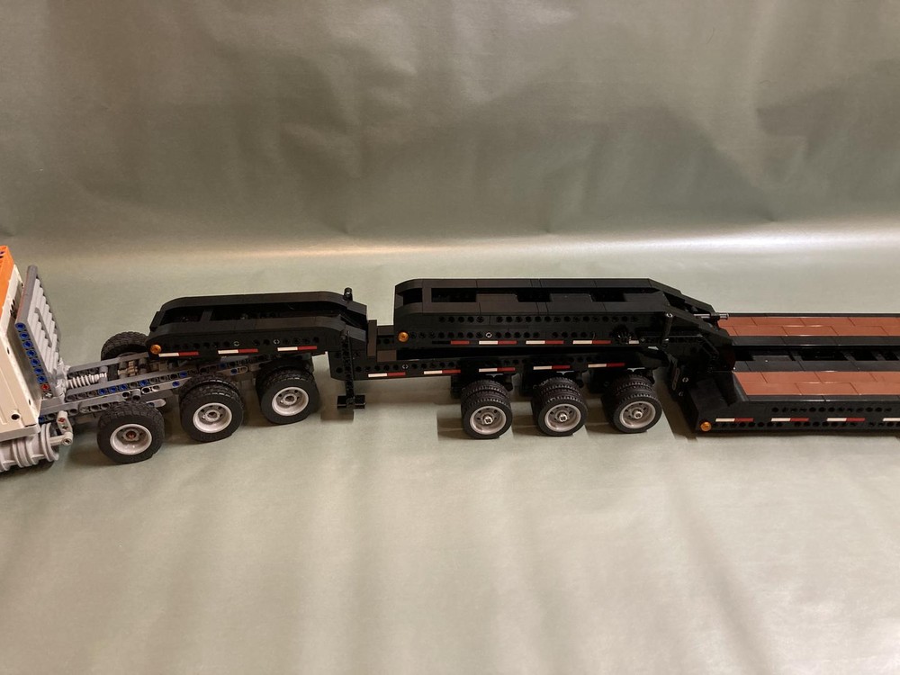 LEGO MOC 13 axle lowboy trailer by Locotone | Rebrickable - Build with LEGO