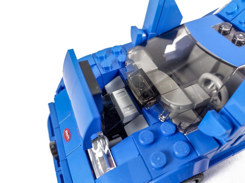 LEGO MOC Bugatti EB110 exploded view modification (DISPLAY ONLY) by SFH ...