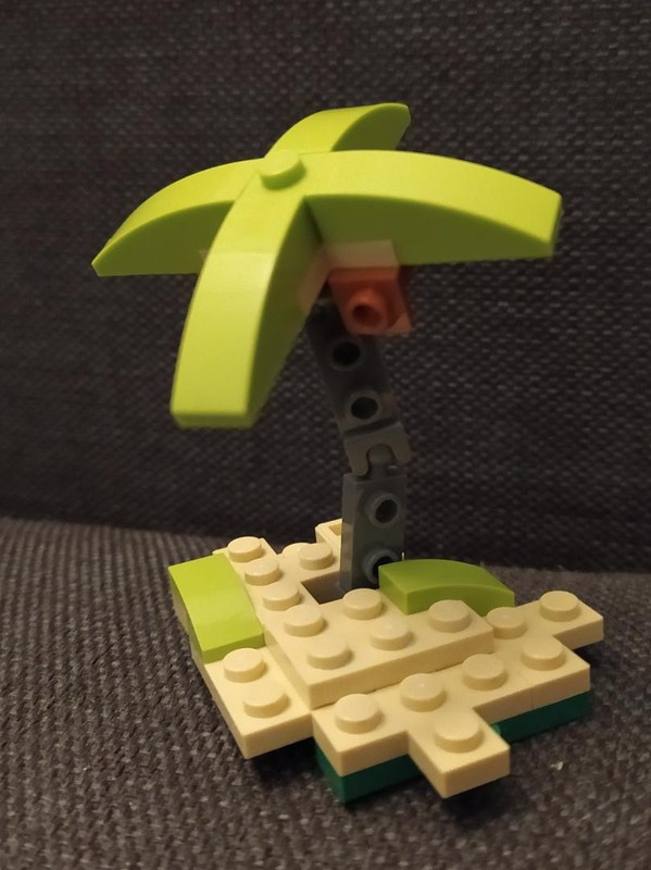 LEGO MOC 11953 Coconut Tree by thekitchenscientist | Rebrickable ...