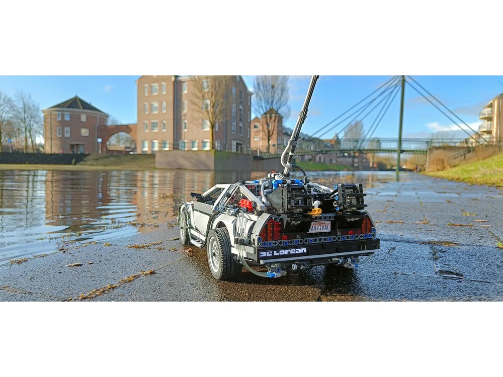 LEGO MOC Part 1 BTTF LEGO Technic Delorean RC by Mr.Platinum ...