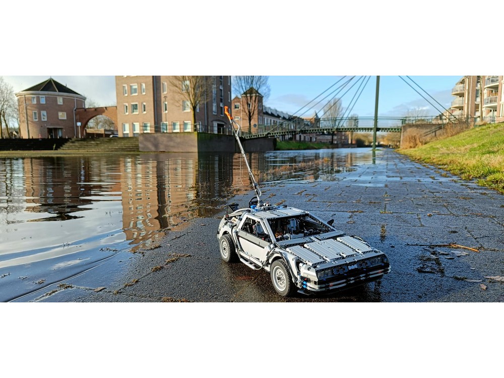 LEGO MOC Part 1 BTTF LEGO Technic Delorean RC by Mr.Platinum ...