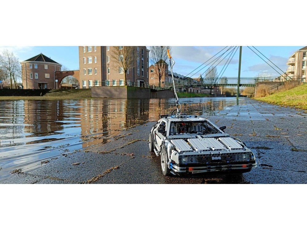 LEGO MOC Part 1 BTTF LEGO Technic Delorean RC by Mr.Platinum ...