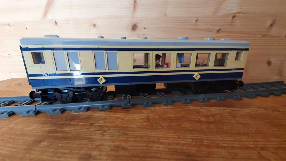 LEGO MOC Europe Zephyr Dining Car by Klemmbausteinmagie | Rebrickable ...