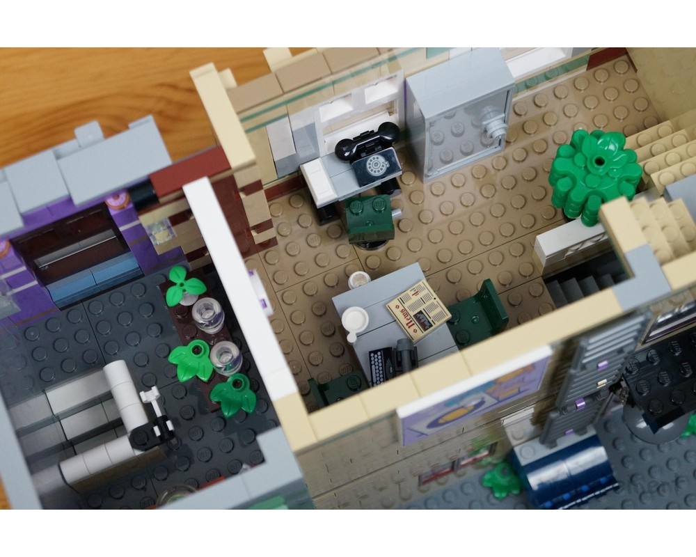 LEGO MOC 10278 - The Daily Press - Modular Newspaper Print Shop - non ...