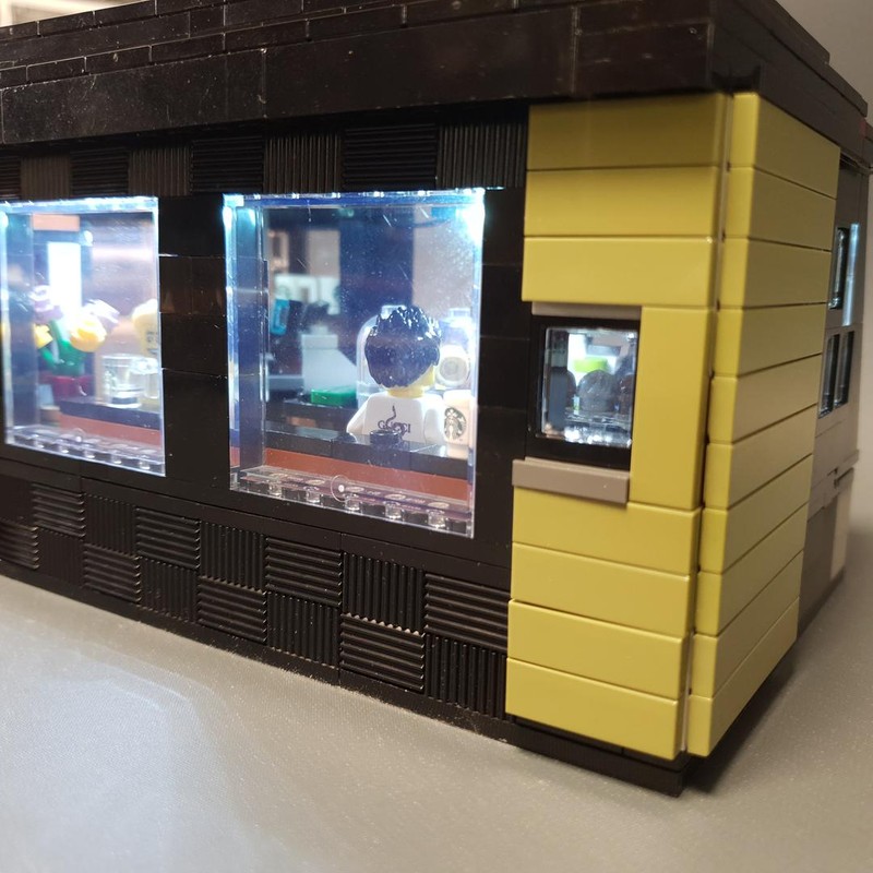 LEGO MOC Starbucks outdoor kiosk by ohsojang | Rebrickable - Build with ...