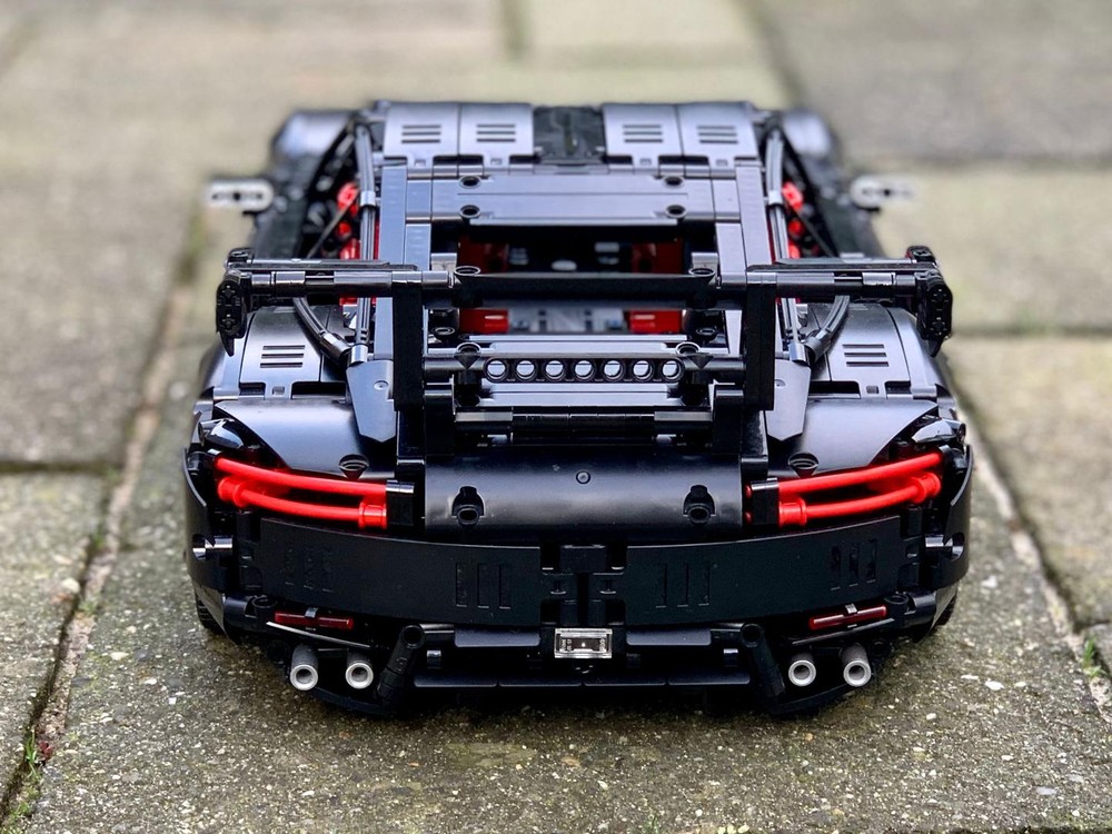 LEGO MOC Mercedes AMG GT R Black Series - modification of JamesJT's MOC ...