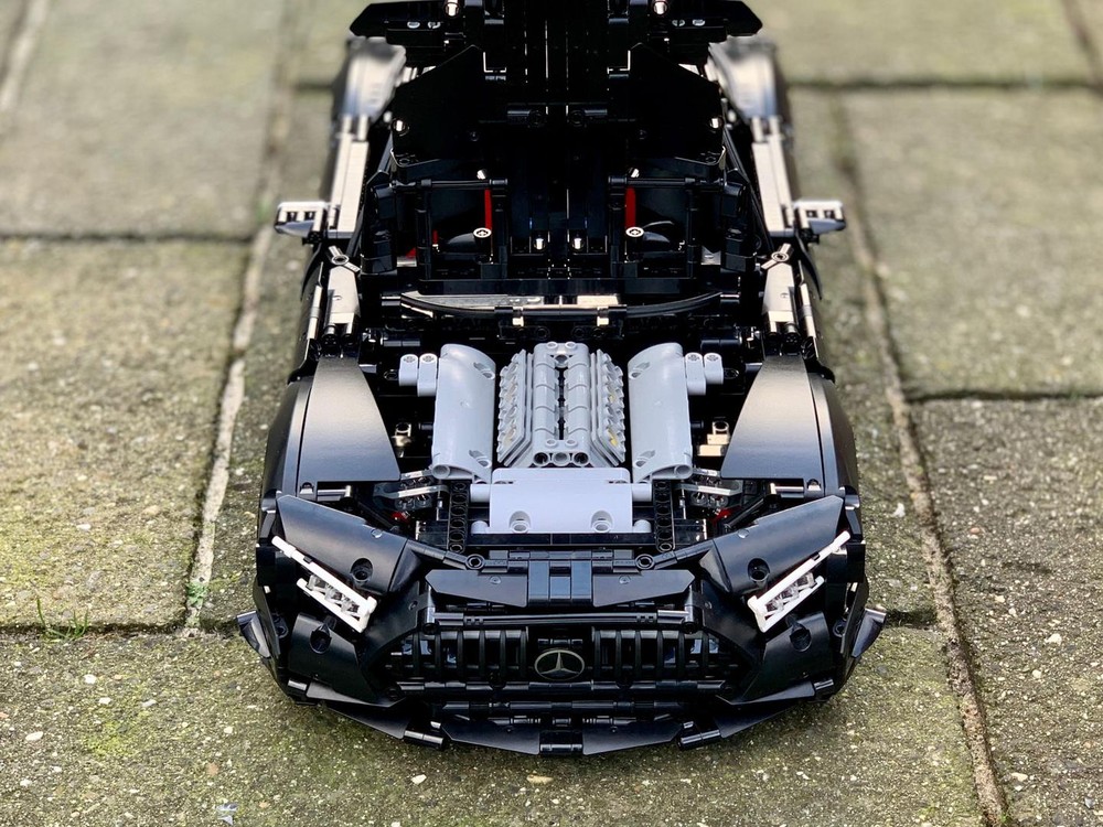 LEGO MOC Mercedes AMG GT R Black Series - modification of JamesJT's MOC ...