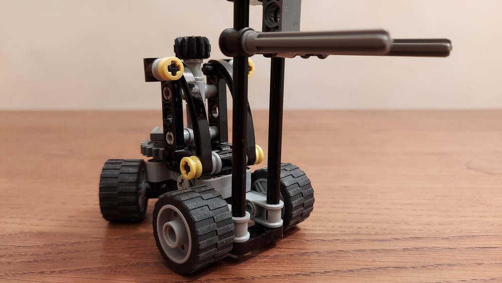 LEGO MOC Mini Forklift with Great Steering by Yanox | Rebrickable ...