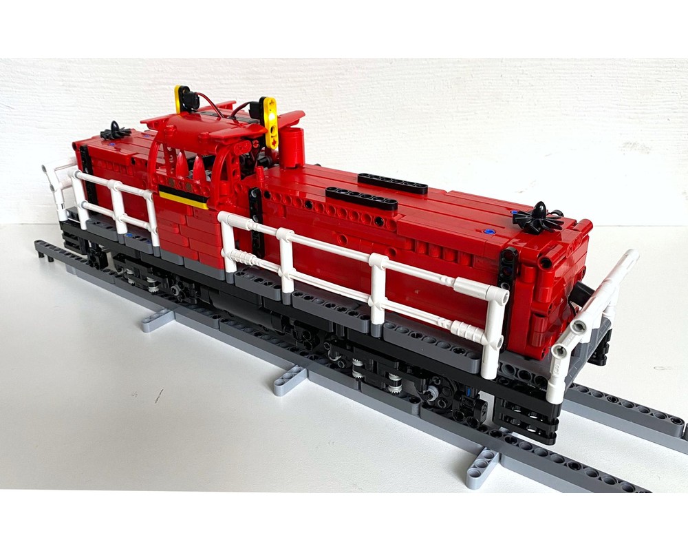 LEGO MOC Technic Cargo Loc Power Functions by Technic TRAIN Man ...