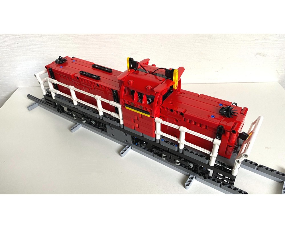LEGO MOC Technic Cargo Loc Power Functions by Technic TRAIN Man ...
