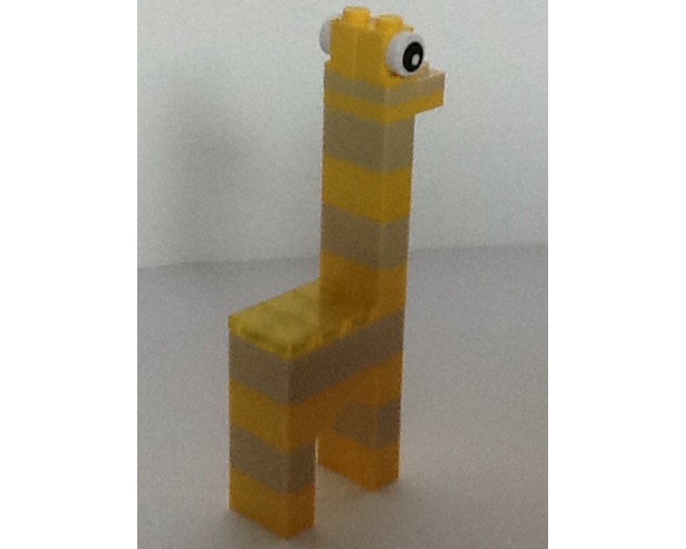 LEGO MOC 11005 Shy Little Giraffe (RPC MOC 6/18) by julien1001 ...