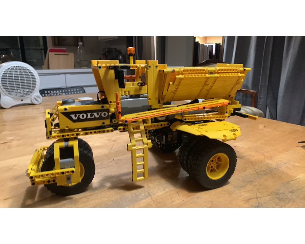 LEGO MOC 42114 rc crop sprayer by GaitQuebec | Rebrickable - Build with ...