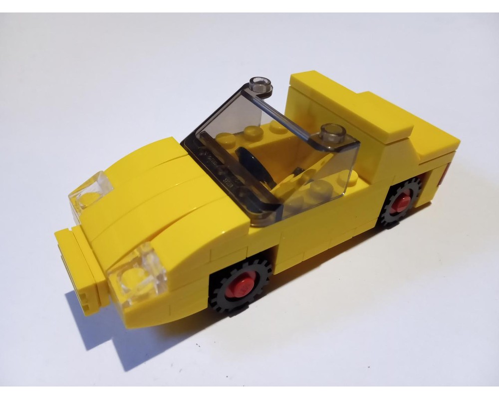 LEGO MOC Yellow sports car by Jimboblimb | Rebrickable - Build with LEGO