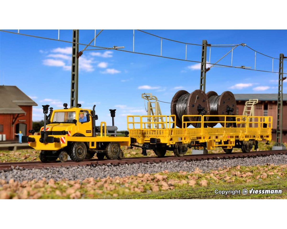 LEGO MOC Technic Train: UNIMOG & Catenary Car Alu. (LBGrey) Ladders by ...