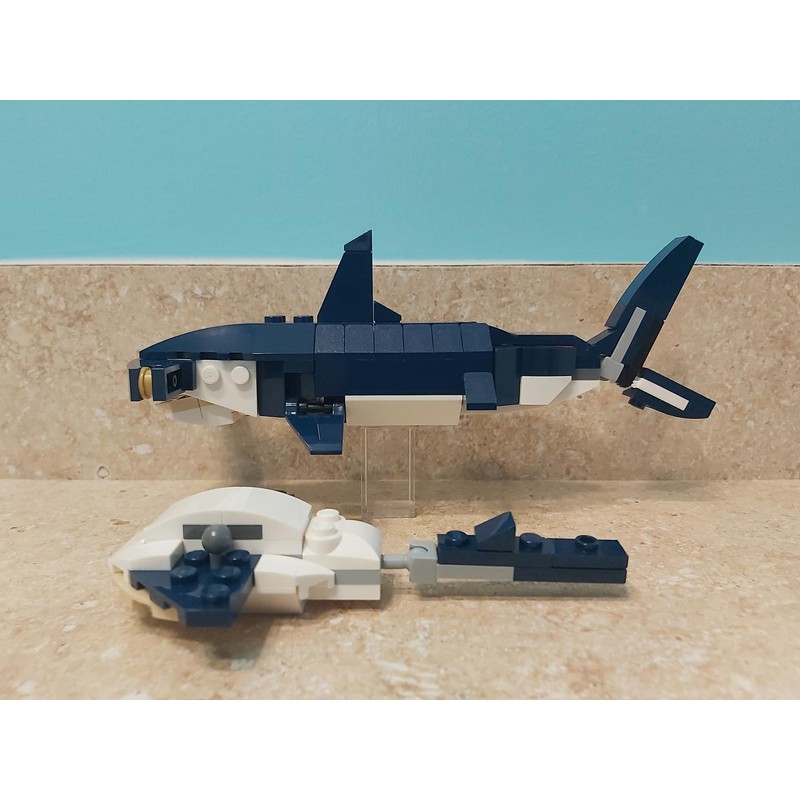 LEGO MOC Hammerhead Shark by LegoBuilder98 | Rebrickable - Build with LEGO