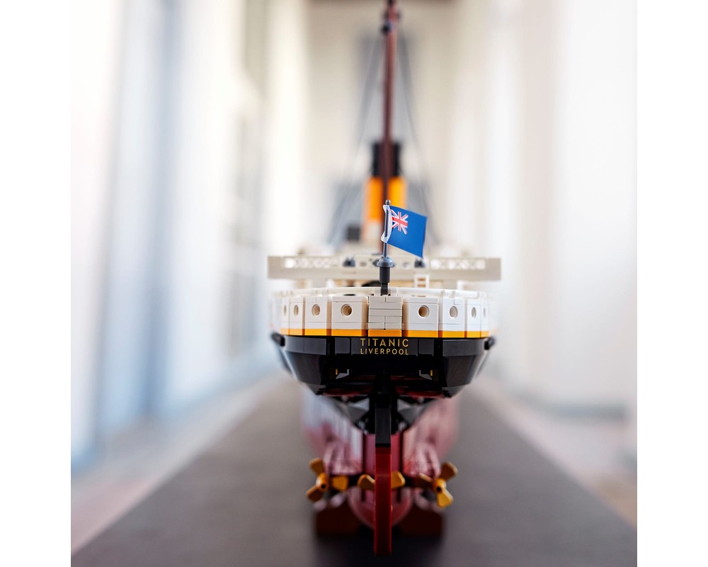 LEGO Set 10294-1 Titanic (2021 Icons) | Rebrickable - Build with LEGO