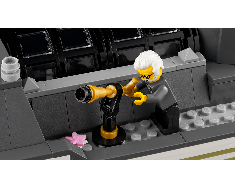 LEGO Set 10326-1 Natural History Museum (2023 Modular Buildings ...