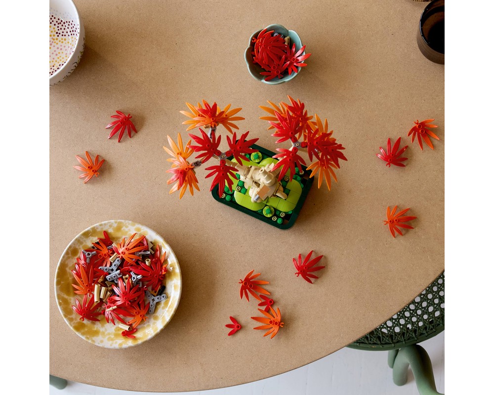 LEGO Set 10348-1 Japanese Red Maple Bonsai Tree (2025 Botanicals ...