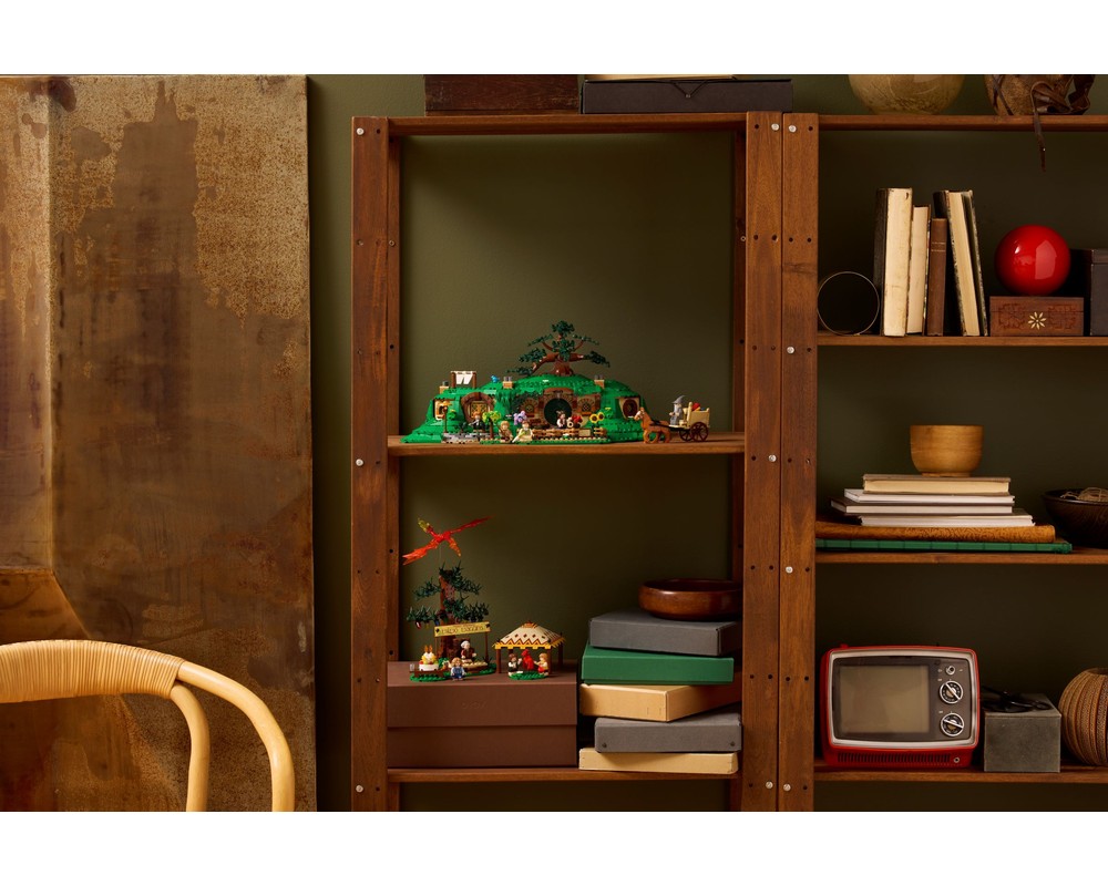 LEGO Set 10354-1 The Lord of the Rings: The Shire (2025 Icons ...