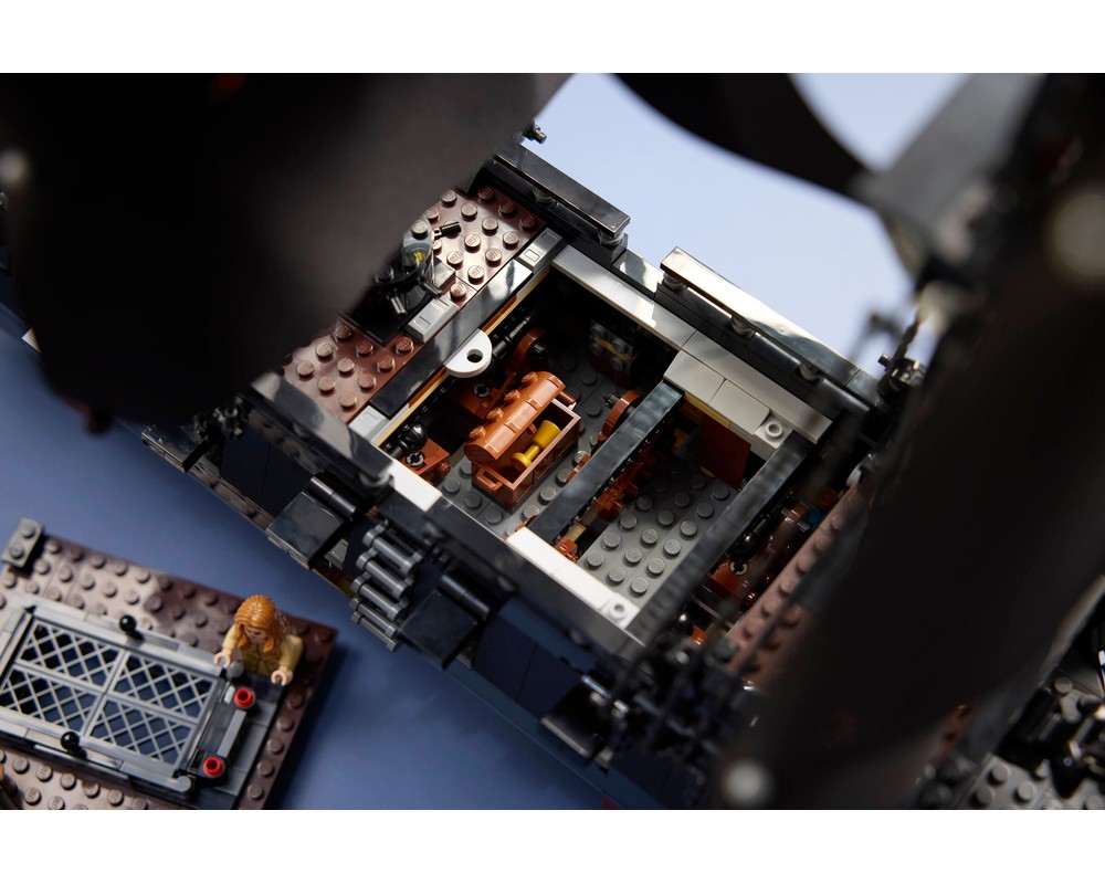 LEGO Set 10365-1 Captain Jack Sparrow's Pirate Ship (2025 Icons ...