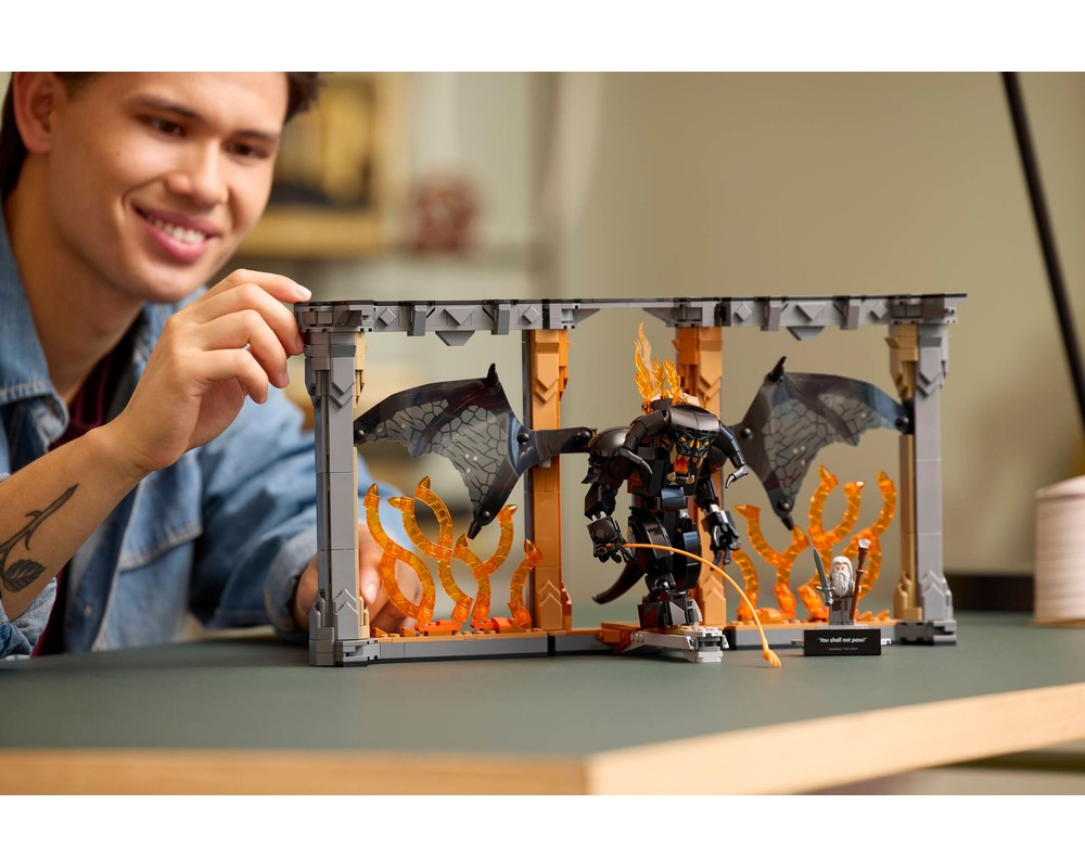 LEGO Set 10367-1 The Lord of the Rings: Balrog Book Nook (2025 Icons ...