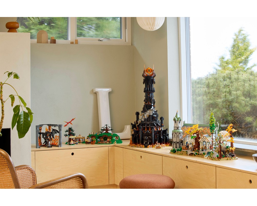 LEGO Set 10367-1 The Lord of the Rings: Balrog Book Nook (2025 Icons ...