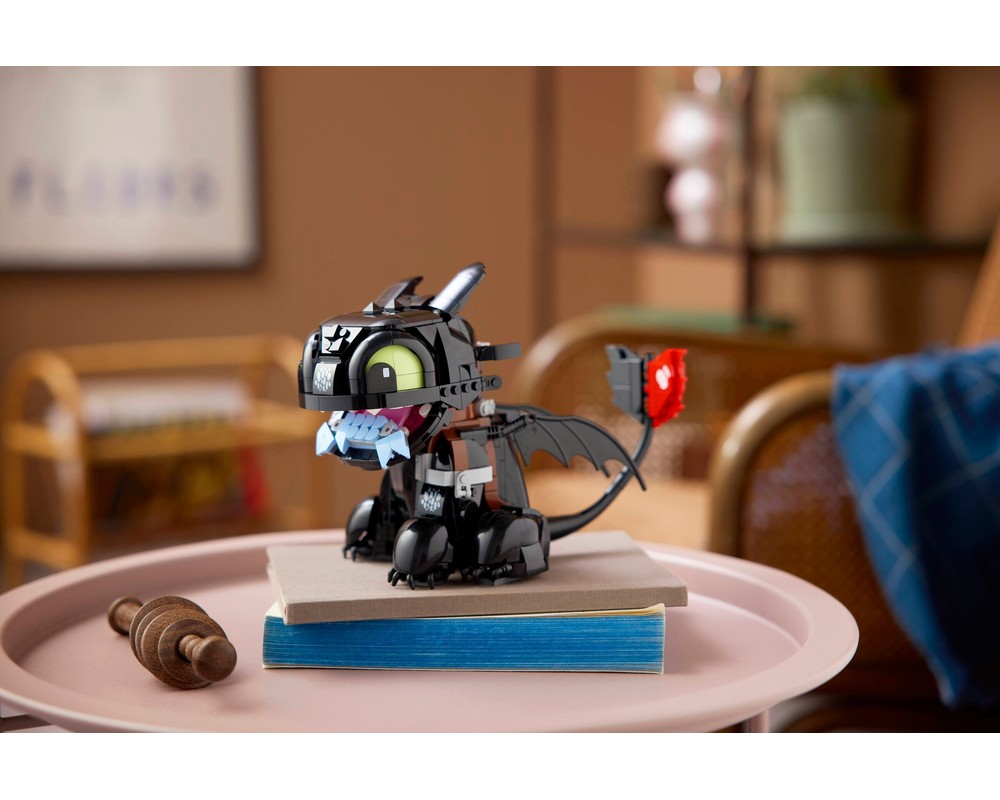 LEGO Set 10375-1 How to Train Your Dragon: Toothless (2025 Icons ...