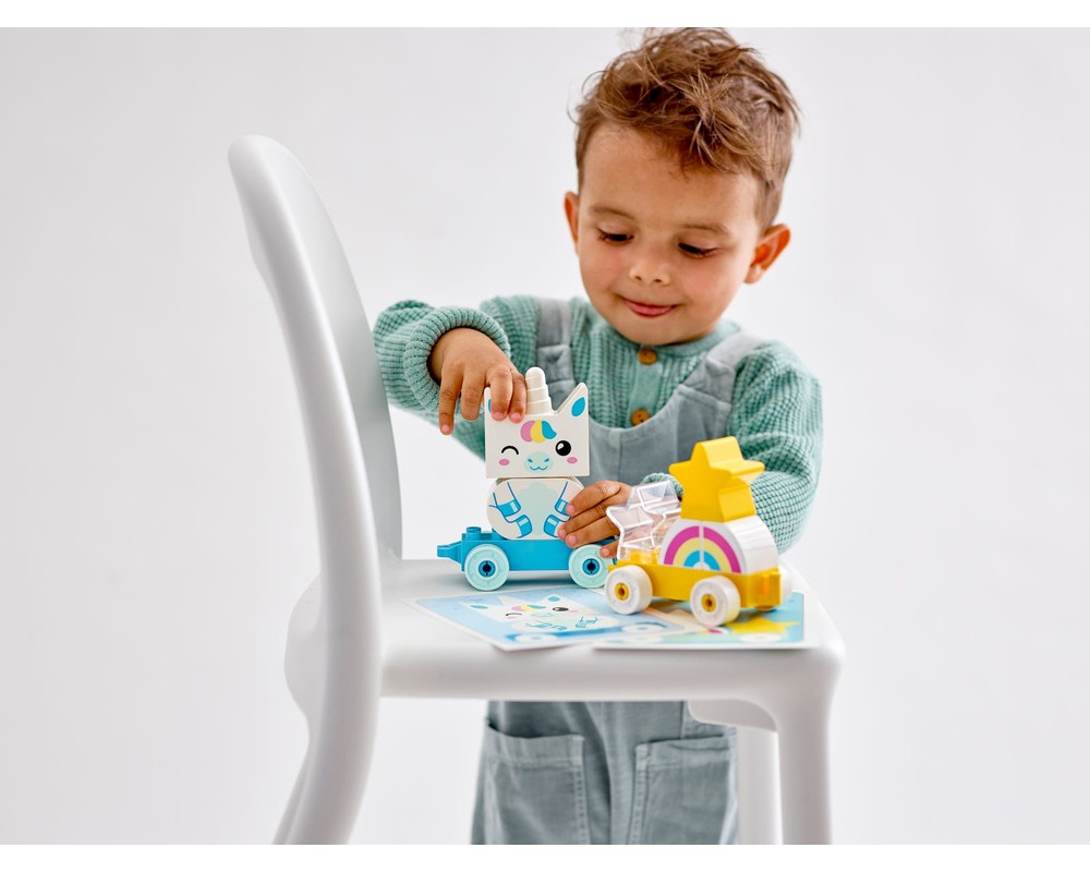 LEGO Set 10953-1 Unicorn (2021 Duplo) | Rebrickable - Build with LEGO