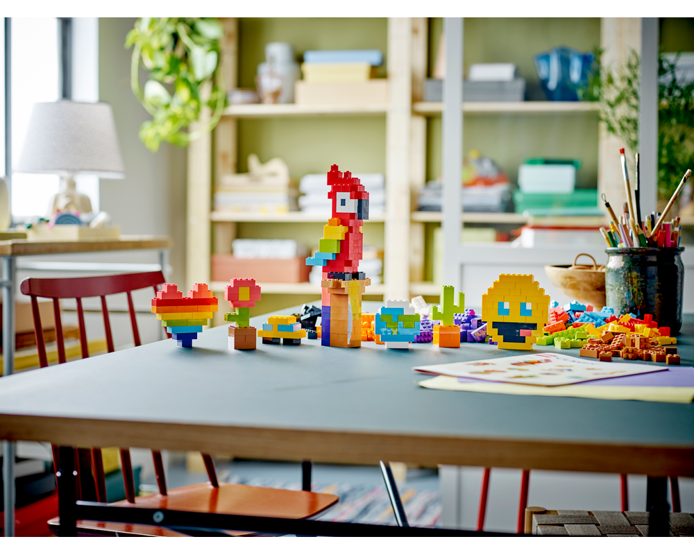 LEGO Set 11030-1 Lots of Bricks (2023 Classic) | Rebrickable - Build with LEGO