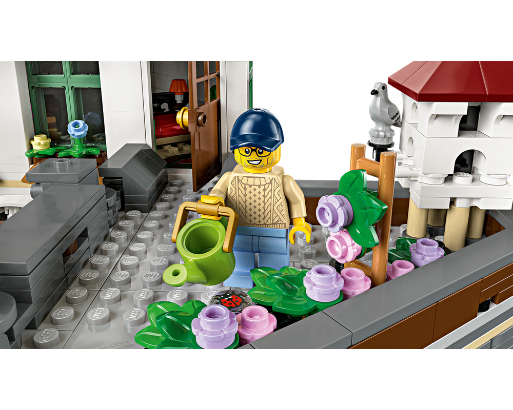 LEGO Set 11371-1 Shopping Street (2026 Modular Buildings) | Rebrickable ...