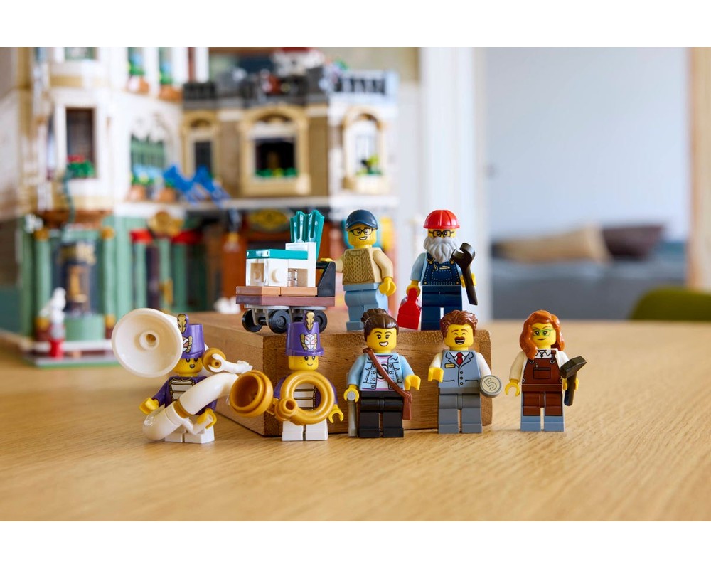 LEGO Set 11371-1 Shopping Street (2026 Modular Buildings) | Rebrickable ...