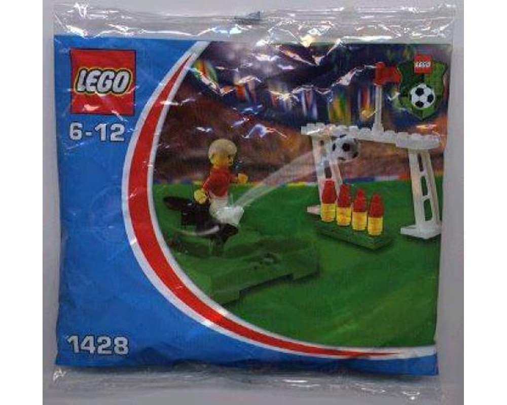 LEGO Set 1428-2 Small Soccer Set 1 (Polybag) (2002 Sports > Soccer ...