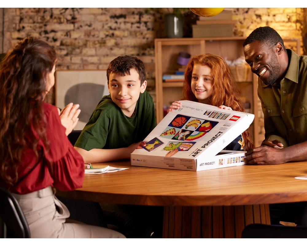 LEGO Set 21226-1 Art Project - Create Together (2021 LEGO Art ...